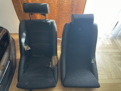 For sale - Complete set off Scheel 100/101 front and rear seats. SOLD ...